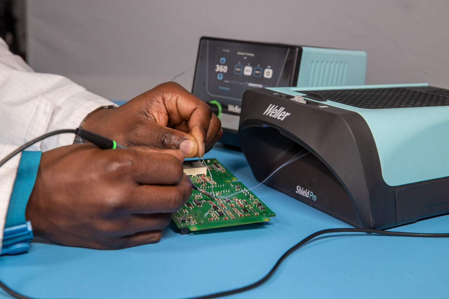 NEW ZeroSmog Shield Pro Fume Extraction for Soldering - Link Hamson